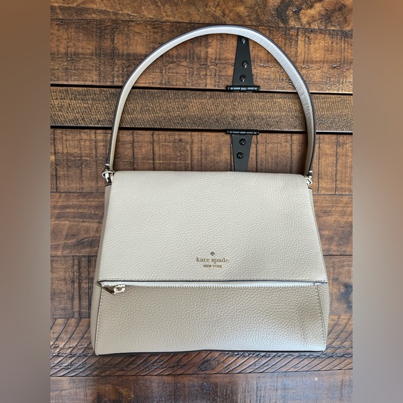 kate spade | Bags | Kate Spade Beige Leather Shoulder Bag | Poshmark